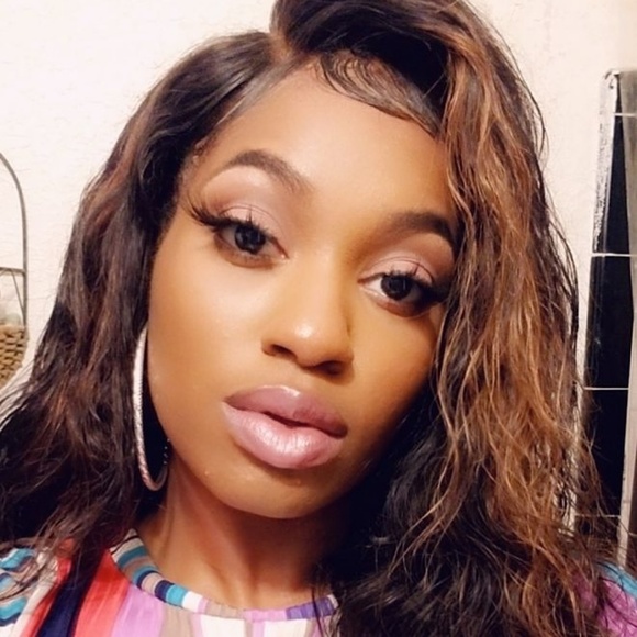 Kyesha's Closet (@kyeshamcqueen) | Poshmark